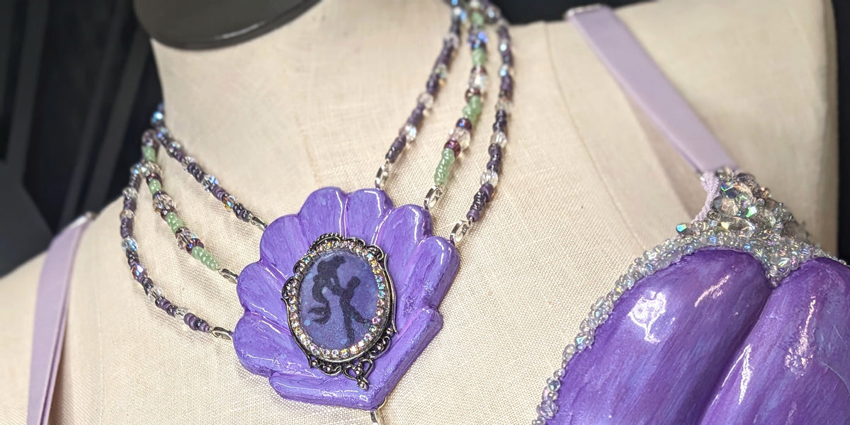 Large Cartoon Shell Set - Ariel Sample Top and Necklace – IDfabrications